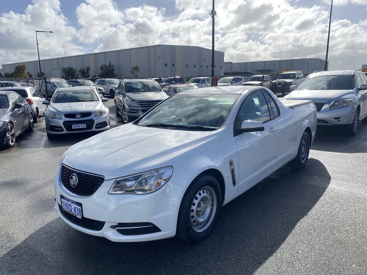2015 Holden Ute VF Automatic Ute Auction (0001-9043153) | Grays Australia