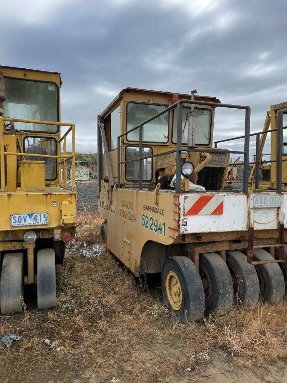 Moore SP1511 Multi Wheel Roller Auction (0006-3026152) | Grays Australia