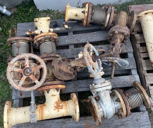 Pallet with Four Stainless Valve Flange Assemblies with Misc. Piping ...