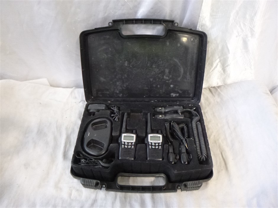 Uniden UH710XS-2NB-TP UHF Communication Tradies Pack Auction (0118 ...