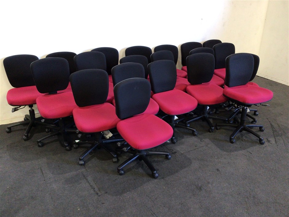 20 x Schiavello Novetta Office Chair Auction (0023-7046396) | Grays ...