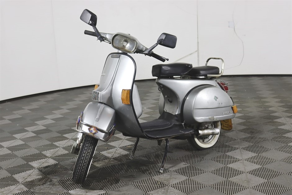 1980 Piaggio Vespa P150X Auction (0001-20084004) | Grays Australia