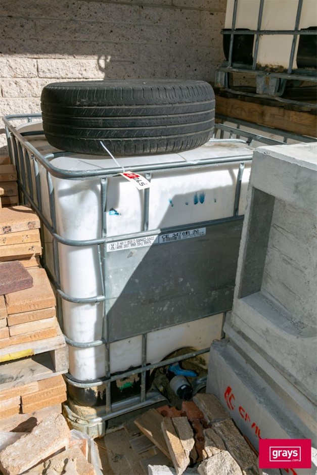 IBC 1000 Caged Litre Water Container (plastic intermediate bulk ...