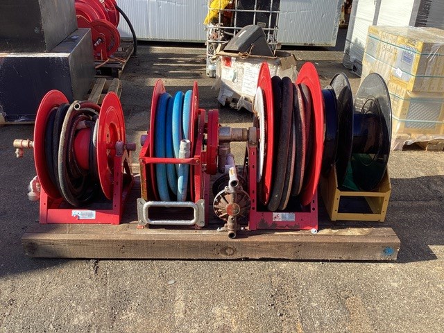 Pallet Of Approx 4 Industrial Hose Reels Auction (0021-9043500) | Grays ...
