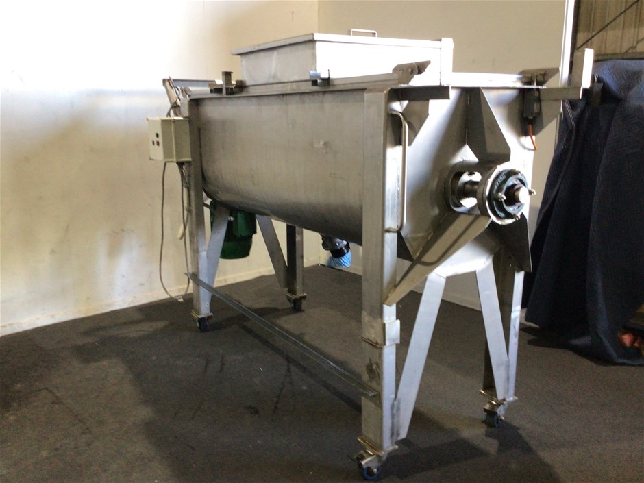 Unbranded Mobile Ribbon Blender Auction (0030-7046591) | Grays Australia
