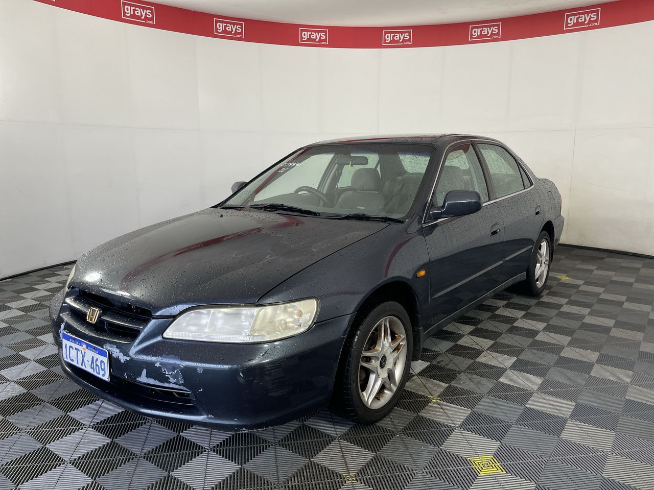 1997 Honda Accord VTI 6th Gen Automatic Sedan WOVR INSPECTED Auction ...