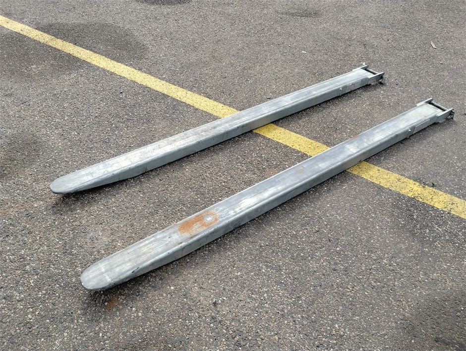 Forklift Tyne Slipper Extensions Auction (0148-7046894) | Grays Australia