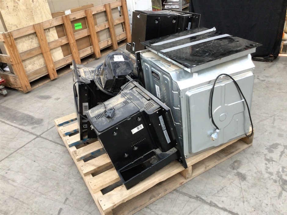 1 x Pallet of Assorted Smeg Kitchen Appliances Auction (0019-3026789 ...