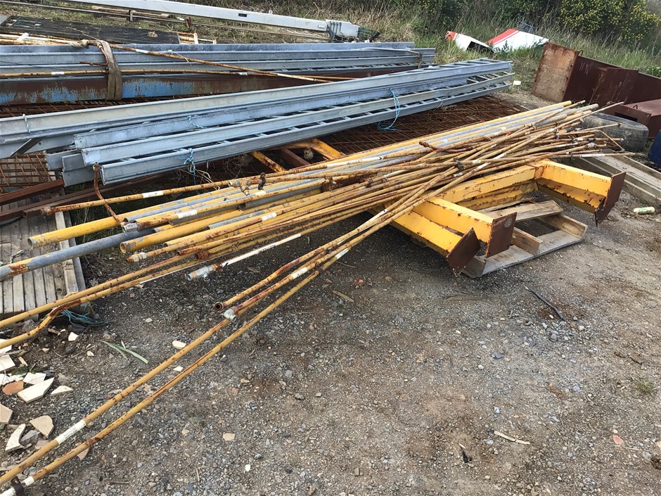 Quantity of Assorted Steel Frame Posts and Metal Pipes Auction (0023 ...