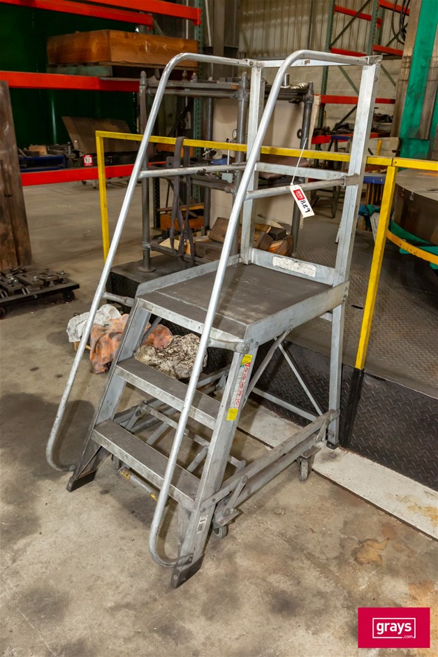 Bailey Alloy Platform Step Ladder Auction (0889-5053689) | Grays Australia