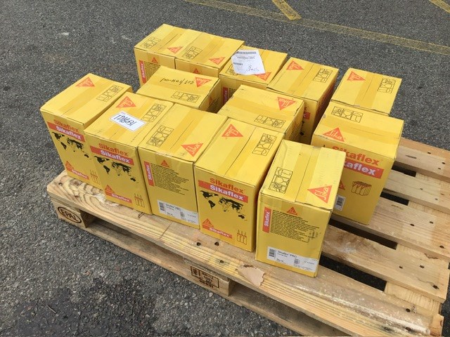 13 Cartons of 12 x 310ml Sikaflex Pro Concrète Grey Auction (0018 ...