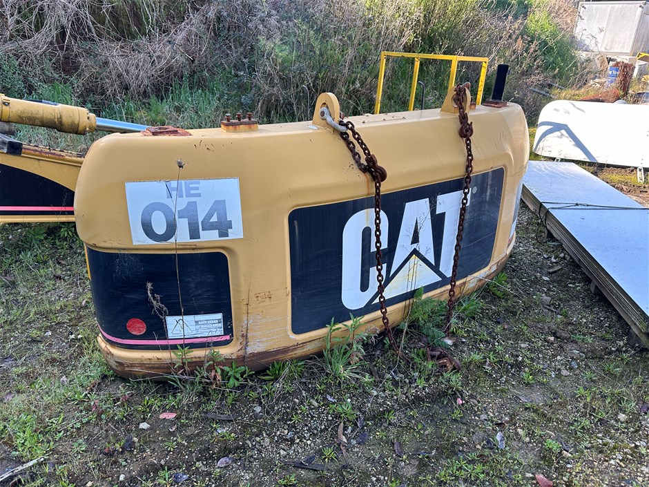 CAT Excavator Counterweight Auction (0157-3026613) | Grays Australia