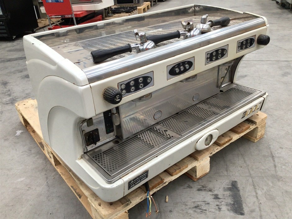 CMA SAE./3-HS Coffee Machine Auction (0009-3026671) | Grays Australia
