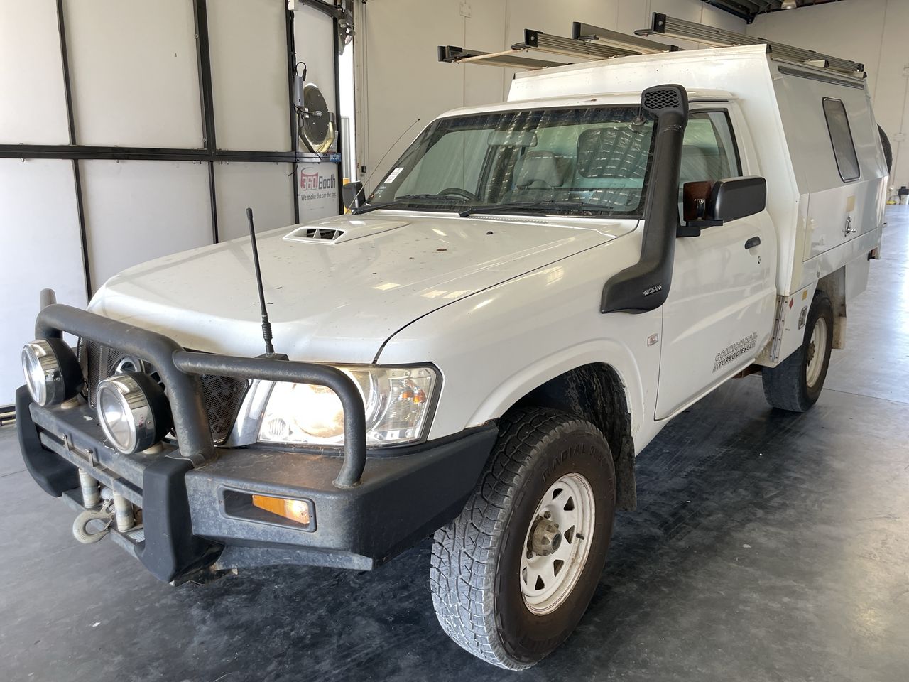 2009 Nissan Patrol DX Turbo Leaf Cab GU Turbo Diesel Manual Cab Chassis ...