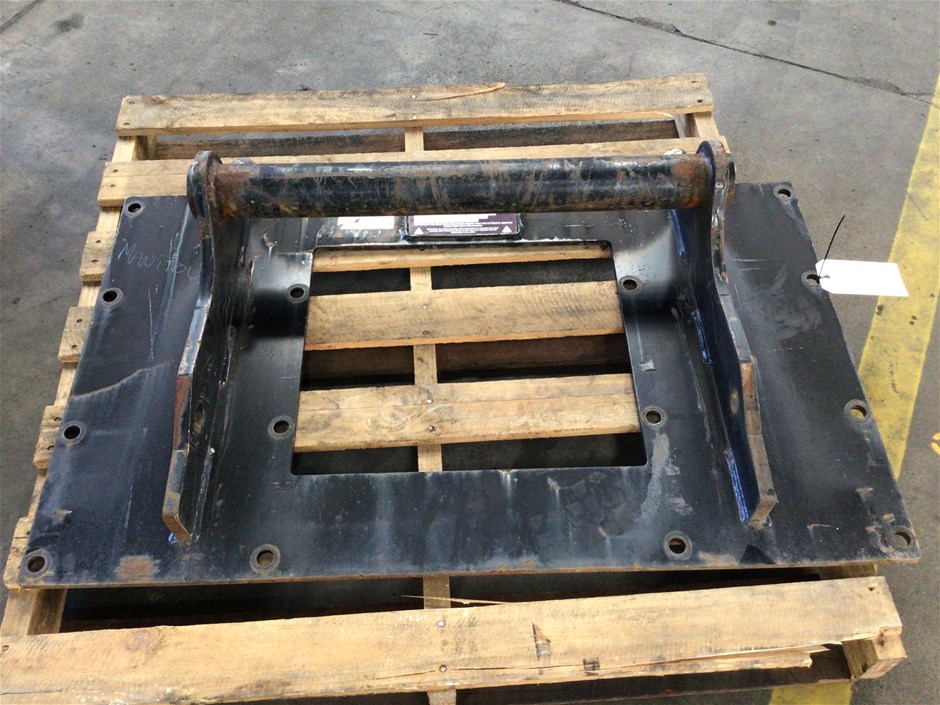 Telehandler backing plate to suit Manitou Auction (0317-5054631 ...