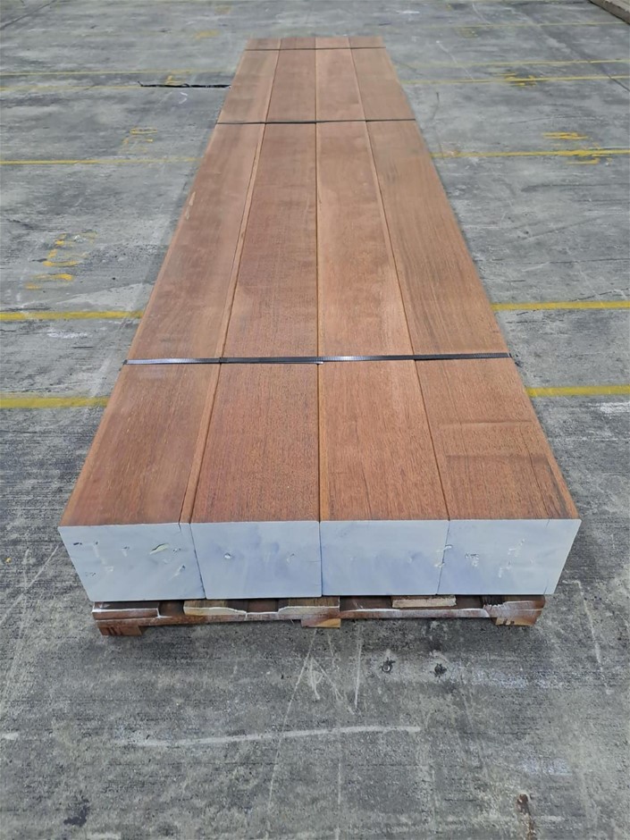 Merbau Laminate Post 3.0m 190 x 190mm Auction (0027-3026687) | Grays ...
