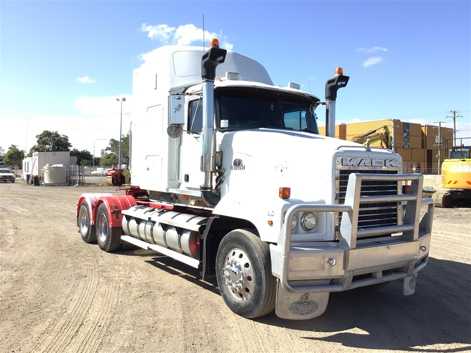 1999 Mack Trident CLS 6 x 4 Prime Mover Truck Auction (0001-7047307) | Grays Australia