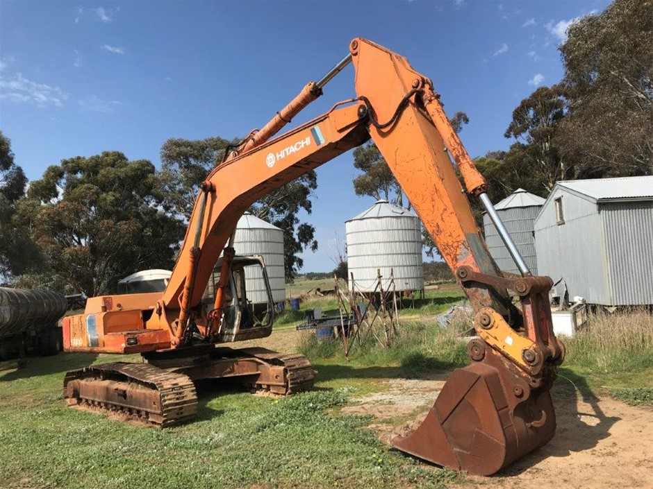 HITACHI EX300 Super Hydraulic Excavator Auction (0001-3027891) | Grays Australia