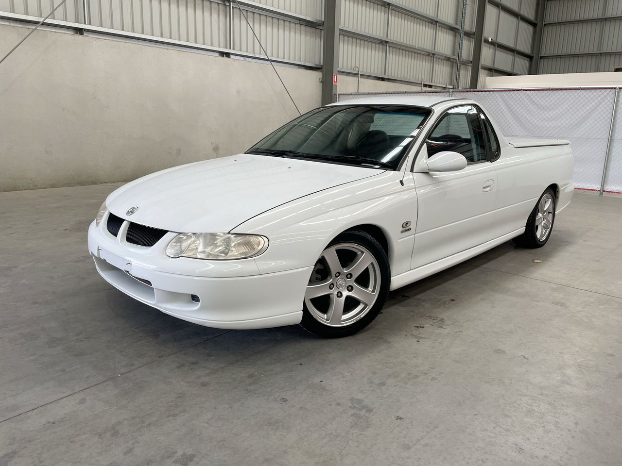 2001 Holden Commodore S V8 VU Manual Ute Auction (0001-20084225 ...