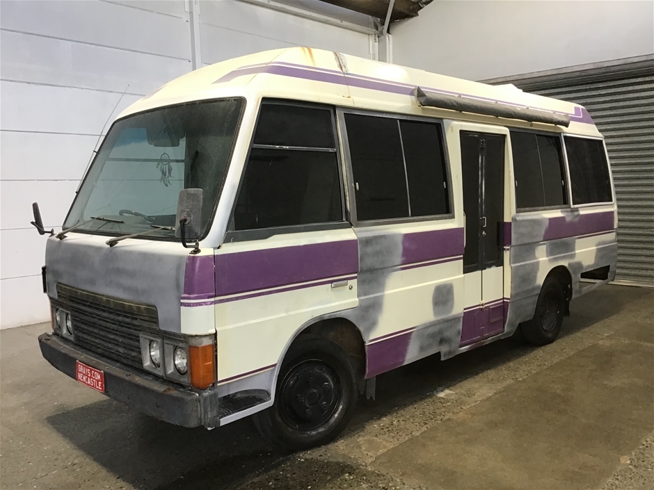 Mazda T300 Motorhome Manual Motorhome Auction (0001-10905278) | Grays ...