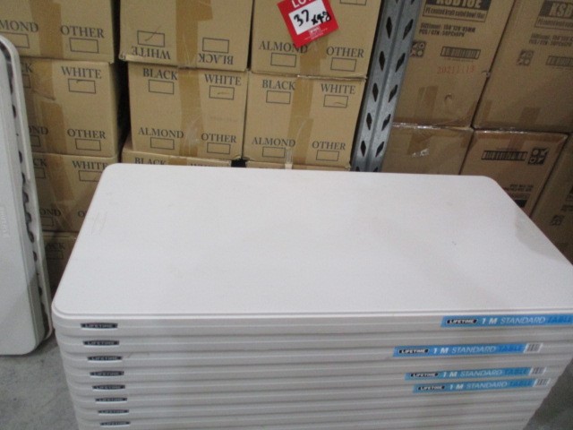 4x Lifetime Small Plastic Top Fold-Up Tables Auction (0026-3026961 ...