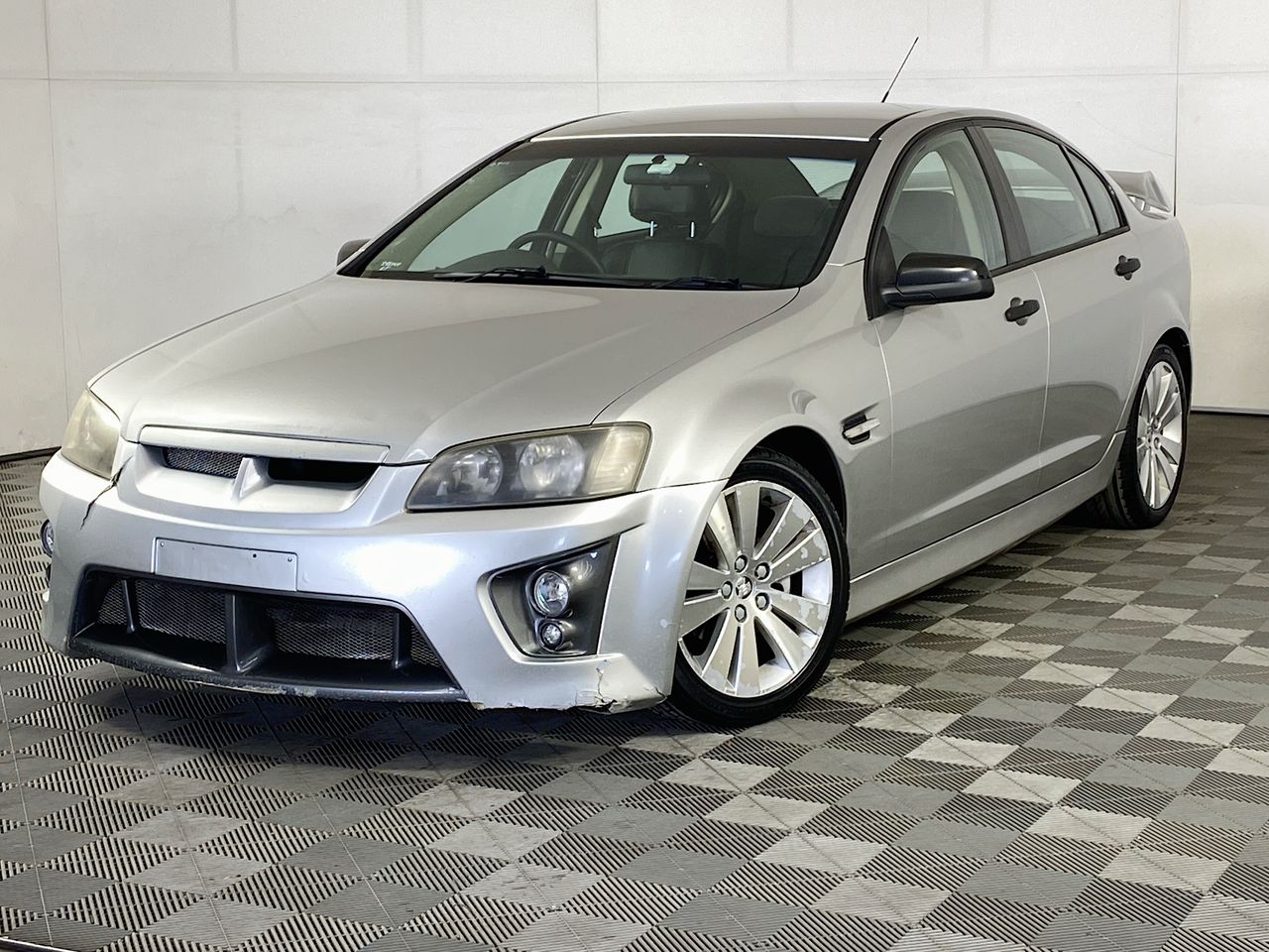 2007 Holden Commodore Omega VE Automatic Sedan Auction (0001-21012214 ...