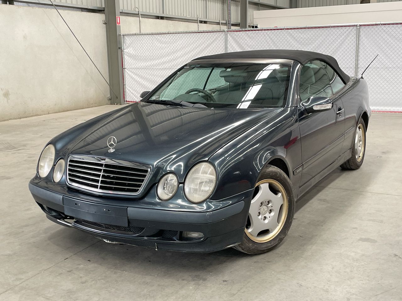 2000 Mercedes Benz CLK320 Elegance A208 Automatic Convertible Auction ...