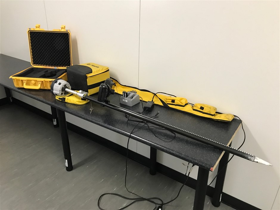 Trimble R2 GNSS Receiver Auction (0187-3027029) | Grays Australia