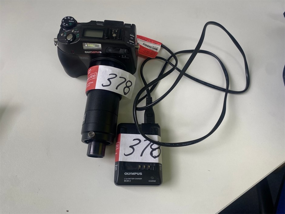 Olympus C-7070 Widezoom Camera Auction (0378-7047379) | Grays Australia