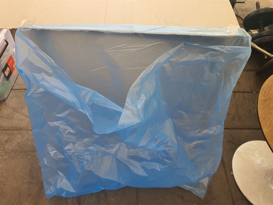 500 x Blue Tint HDPE bags, Auction (0016-5054281) | Grays Australia
