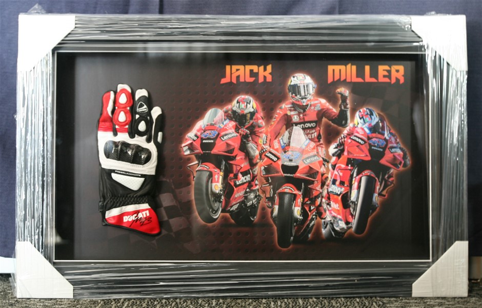 Jack Miller signed glove - Framed - COA Auction (0006-2555993) | Grays ...