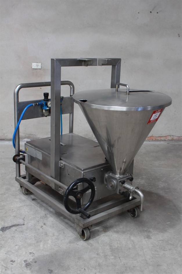 Air Operated Liquid Piston Filler with Hopper Auction (0015-5054315 ...