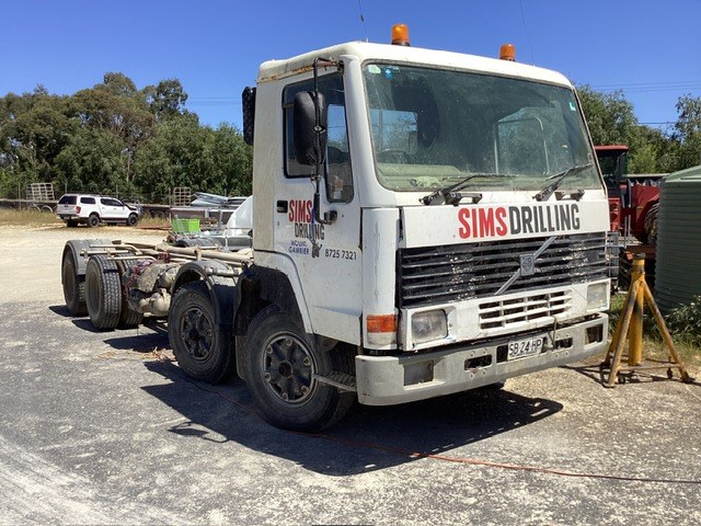 1994 Volvo FL7 8x4 Twin Steer Cab Chassis Truck Auction (0025-8017972 ...