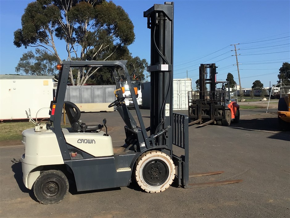 Crown CG25E-3 Counterbalance Forklift Auction (0001-3027126) | Grays ...
