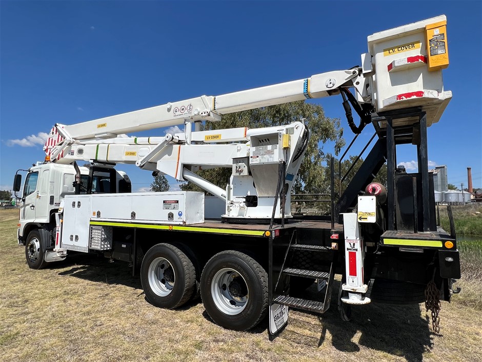 2006 Hino FMIJ 6 x 4 Cherry Picker Truck Auction (0001-5055005) | Grays ...