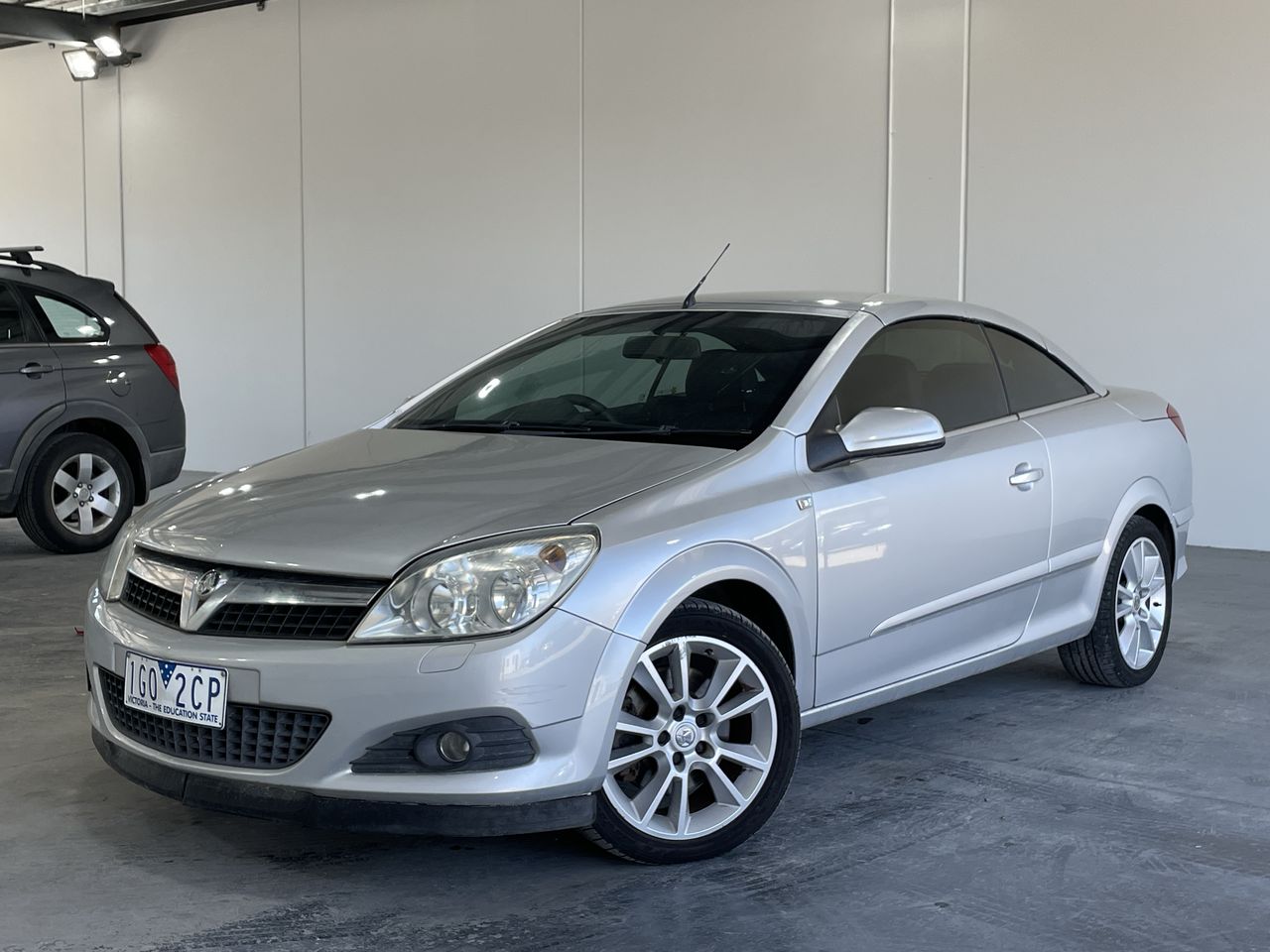 2008 Holden Astra Twintop AH Automatic Convertible Auction (0001 ...
