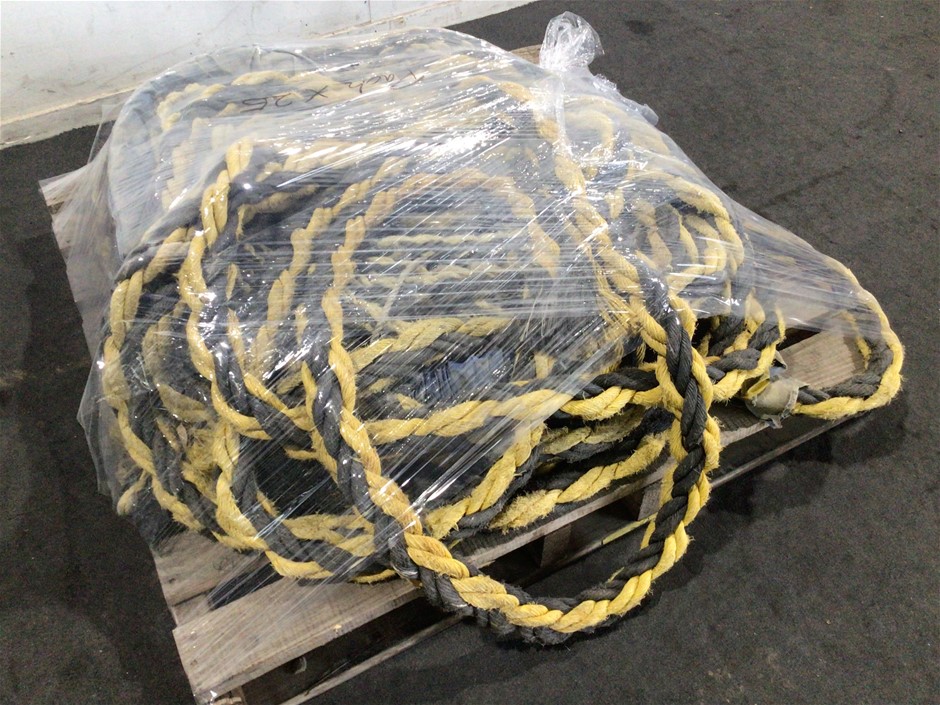 1 Large Pallet of Ships Mooring Rope Auction (0001-7048394) | Grays ...