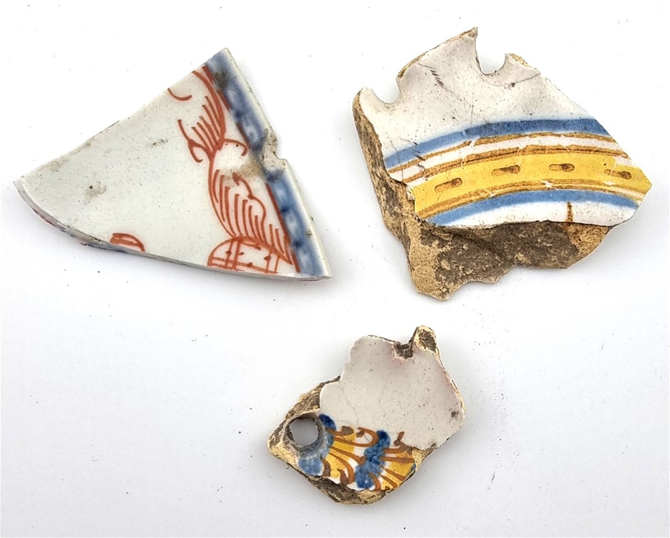 A SELECTION OF POST MEDIEVAL GLAZED POTTERY Auction (0005-2556551 ...