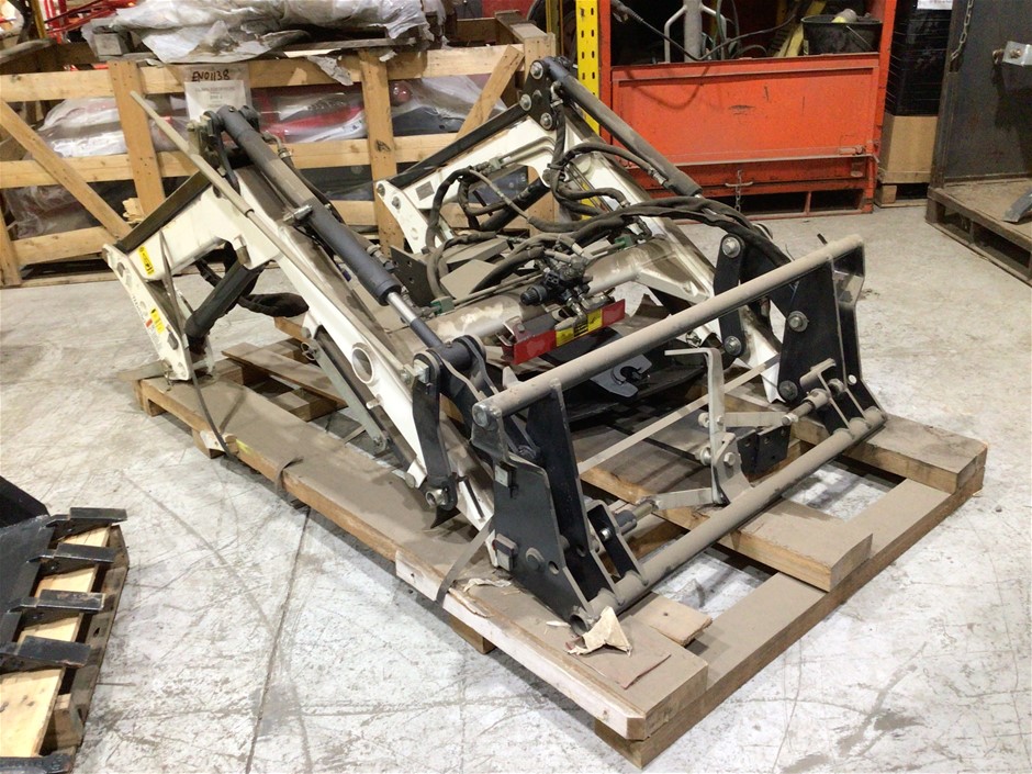 Tractor Front End Loader Attachment Auction (0004-3027570) | Grays ...