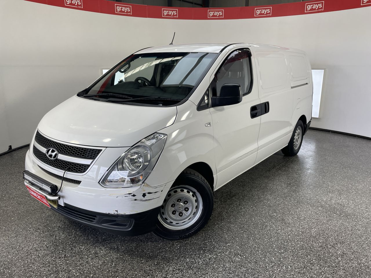 2013 Hyundai iLOAD TQ Turbo Diesel Automatic Van Auction (0001-10338666 ...