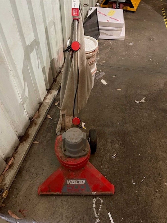 VICTA VAC 500 Vacuum Cleaner Auction (0208-3027661) | Grays Australia