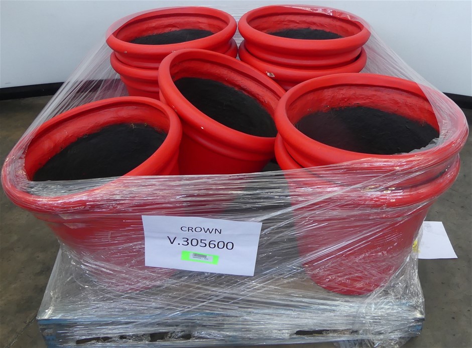 Bundle of 8x Red Classy Pots(50x47CM) Auction (0054-5055272) | Grays ...