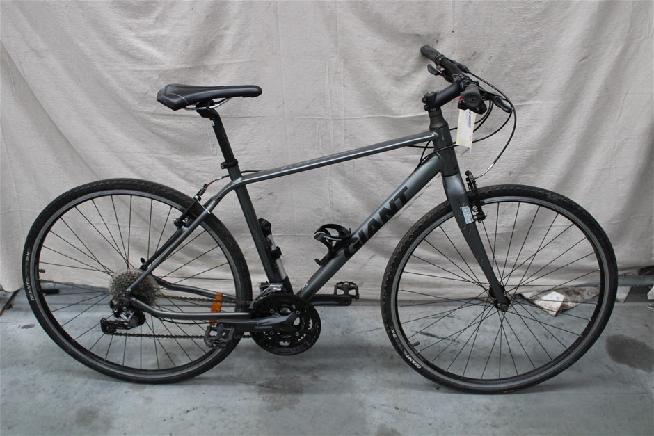 Giant Road Bike Auction (0006-9046658) | Grays Australia