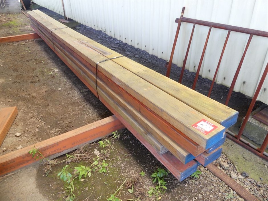 Large Bundle Of LVL Structural Beams Auction (0100-5054877) | Grays ...
