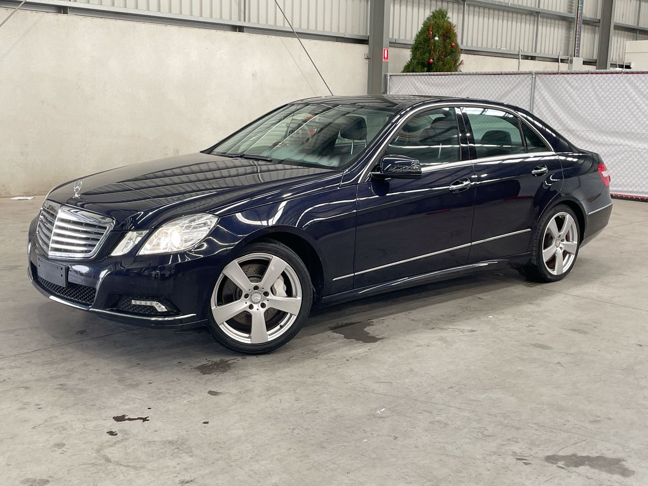 2009 Mercedes Benz E-Class E500 Avantgarde W212 Automatic Sedan Auction (0001-20025649) | Grays ...