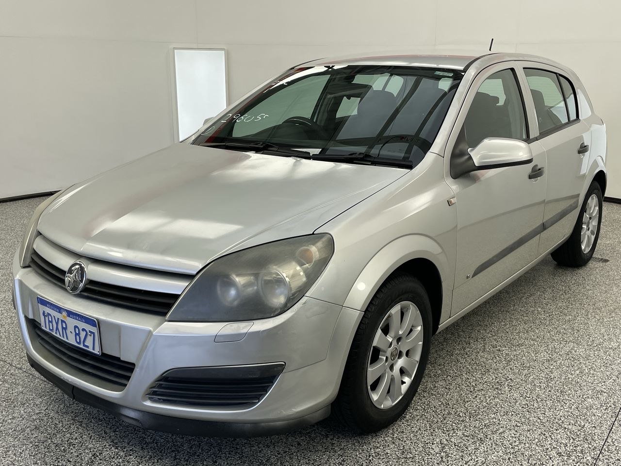 2004 Holden Astra CD AH Automatic Hatchback Auction (0001-9047220 ...