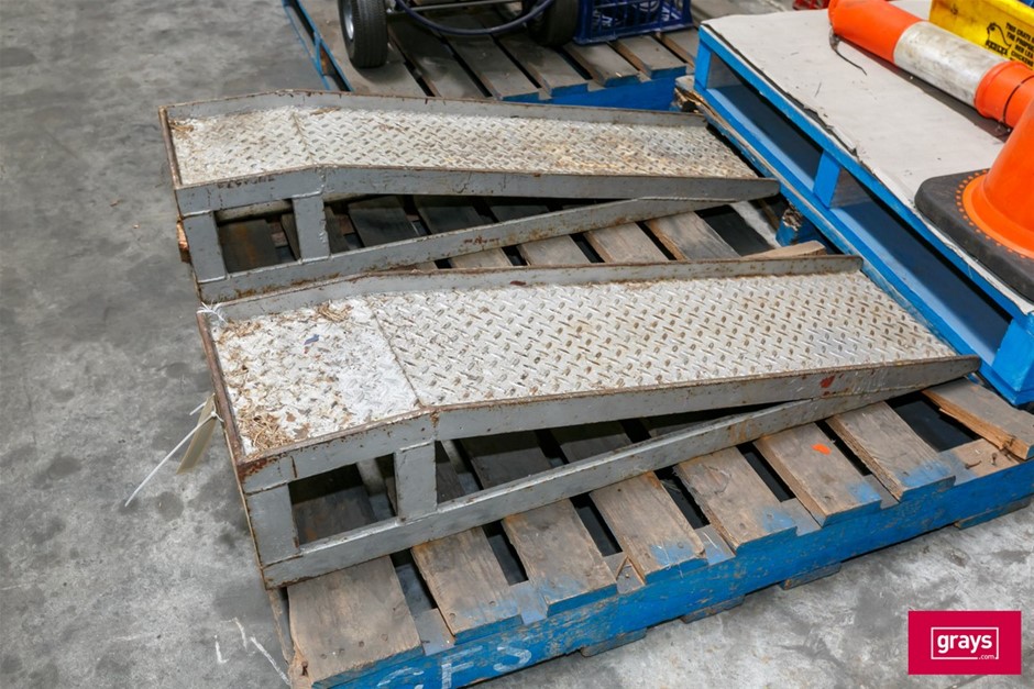 2x Heavy Duty Steel Car Ramp Auction (0086-5054998) | Grays Australia
