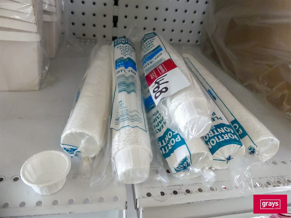 Portion Control Large Quantity Of Unused Pleated Paper Cups Auction ...