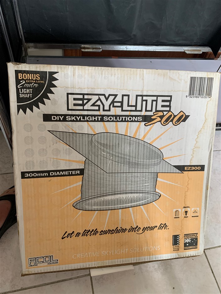 Ezy-Lite DIY Skylight, 300mm Diameter Auction (0171-3027852) | Grays ...