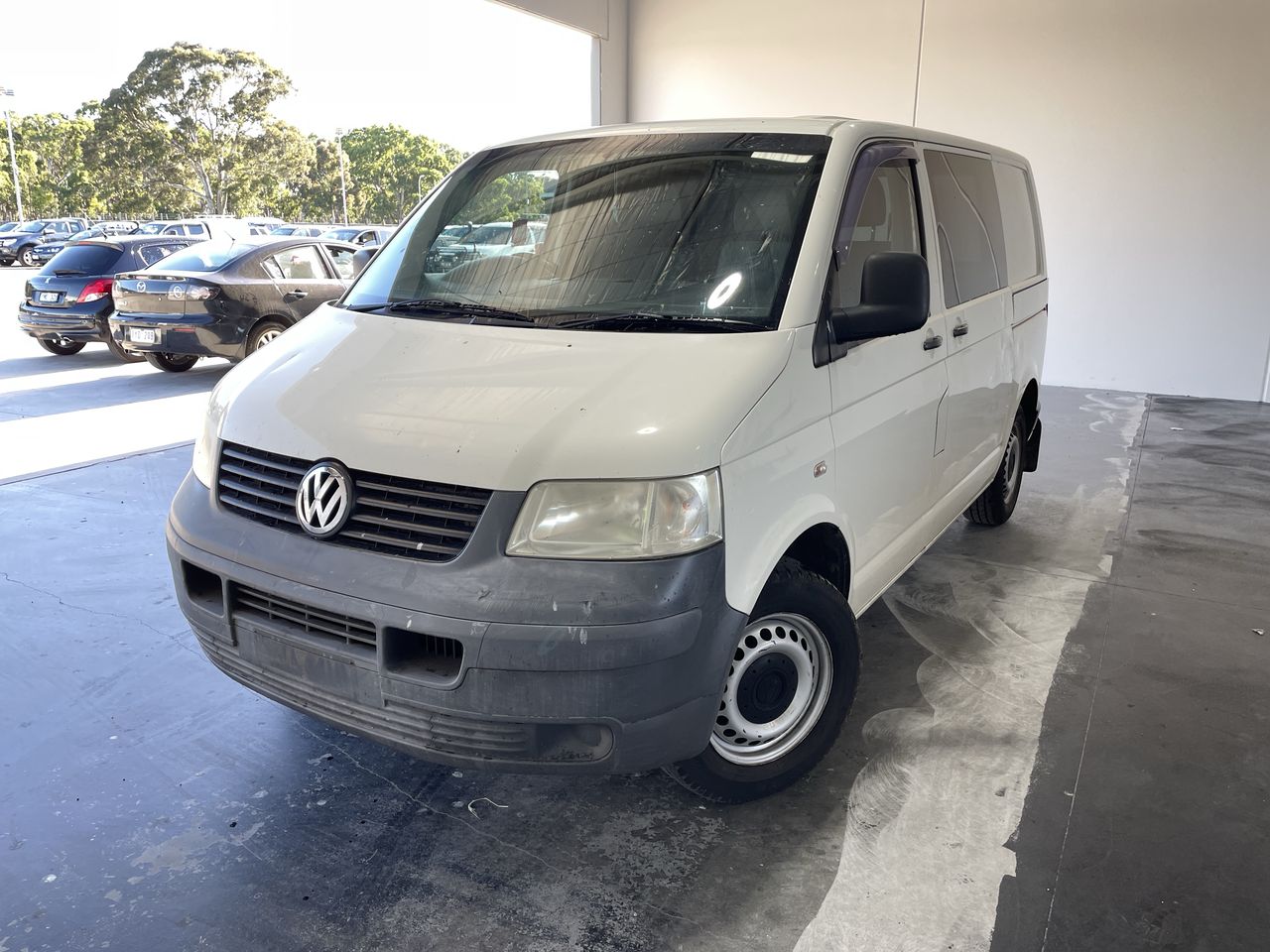 Volkswagen Transporter SWB 2.5 TDI 128kW T5 Turbo Diesel Automatic Van ...